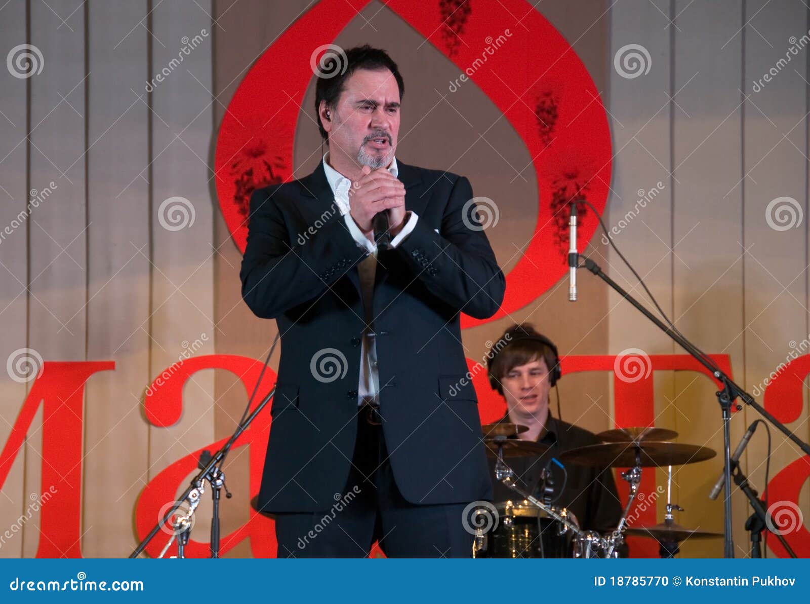 Valery Meladze editorial image. Image of cinema, festival - 18785770