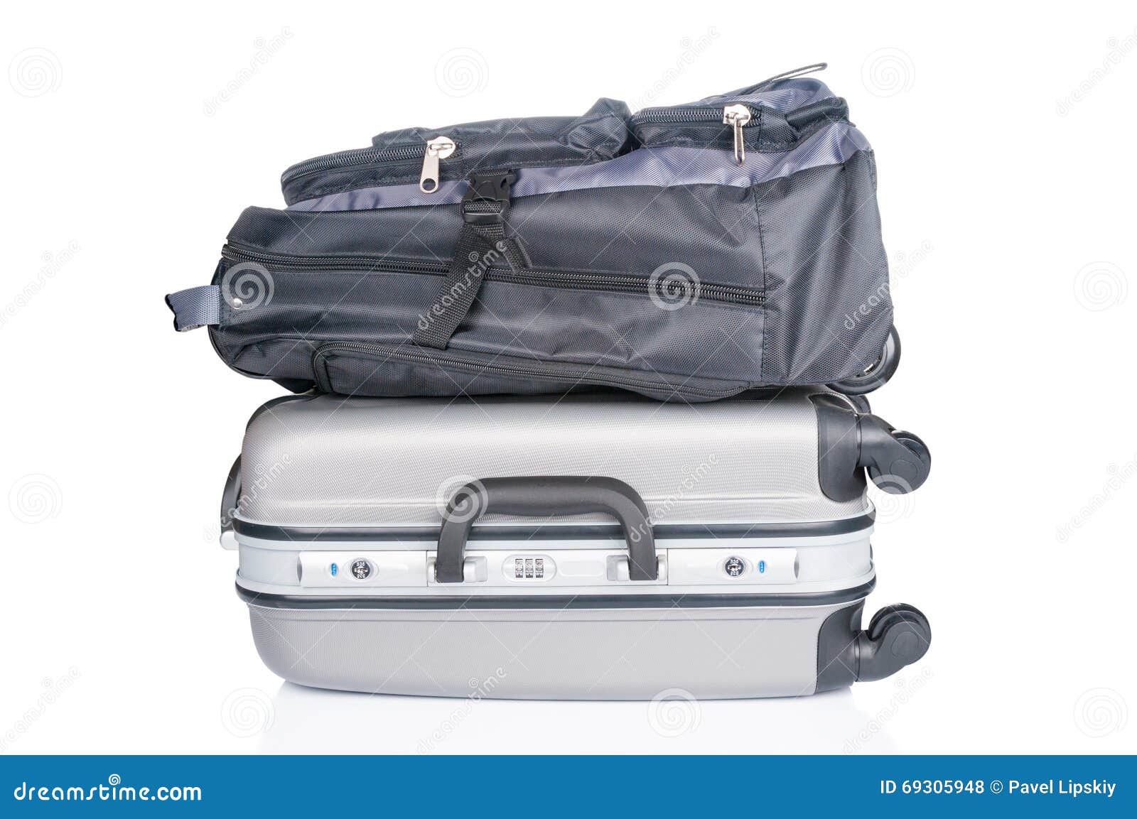 Valises de voyage photo stock. Image du valise, produit - 69305948