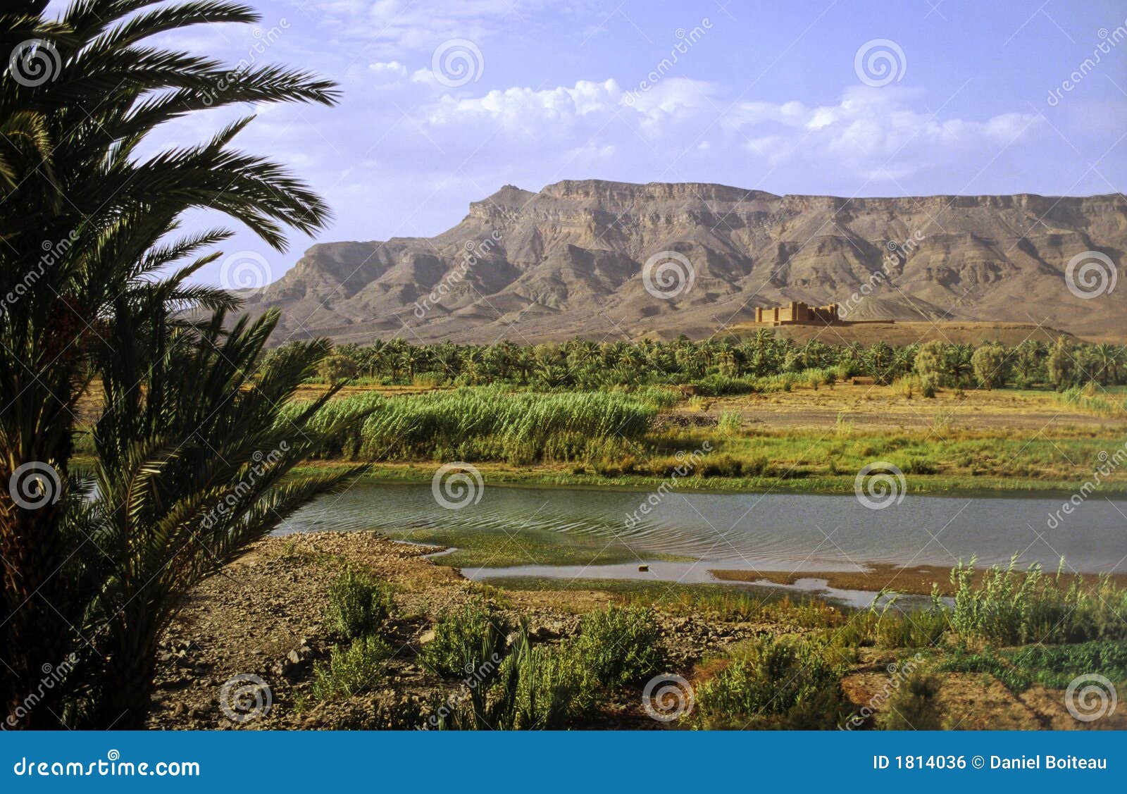 Valle di Draa fotografia stock. Immagine di vecchio, terra - 1814036