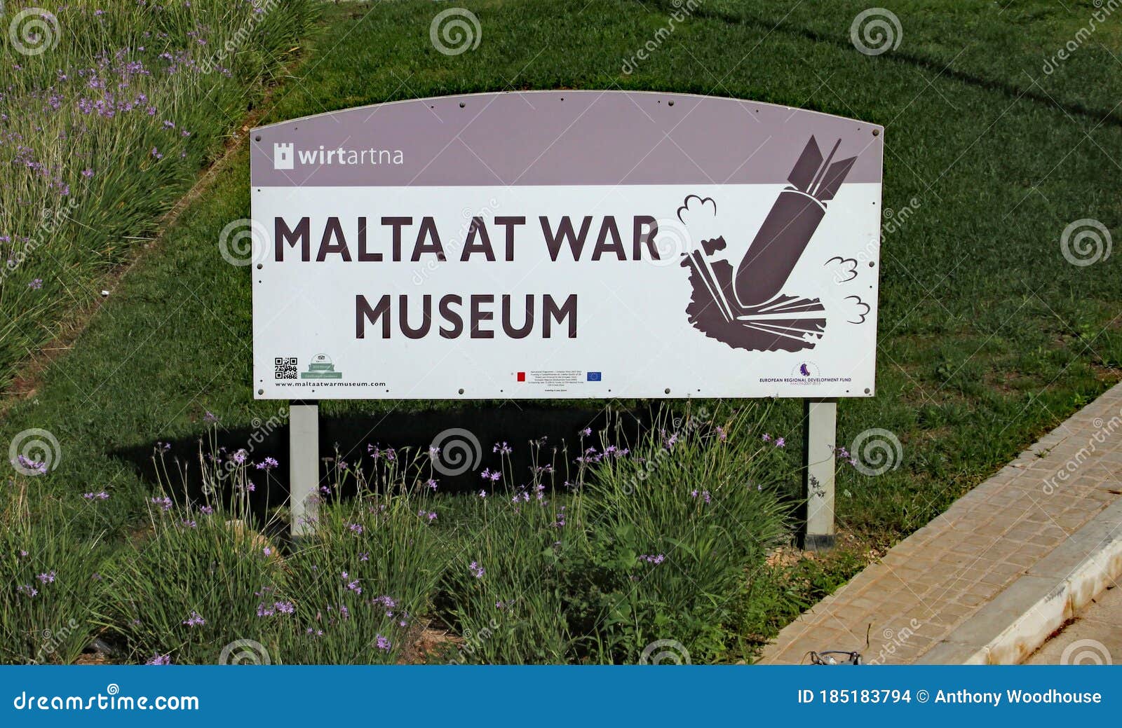 VALLETTA, MALTA - NOVEMBER 5th 2019. Sign Outside the War Museum in ... VALLETTA, MALTA - NOVEMBER 5th 2019. Sign Outside the War Museum in ...