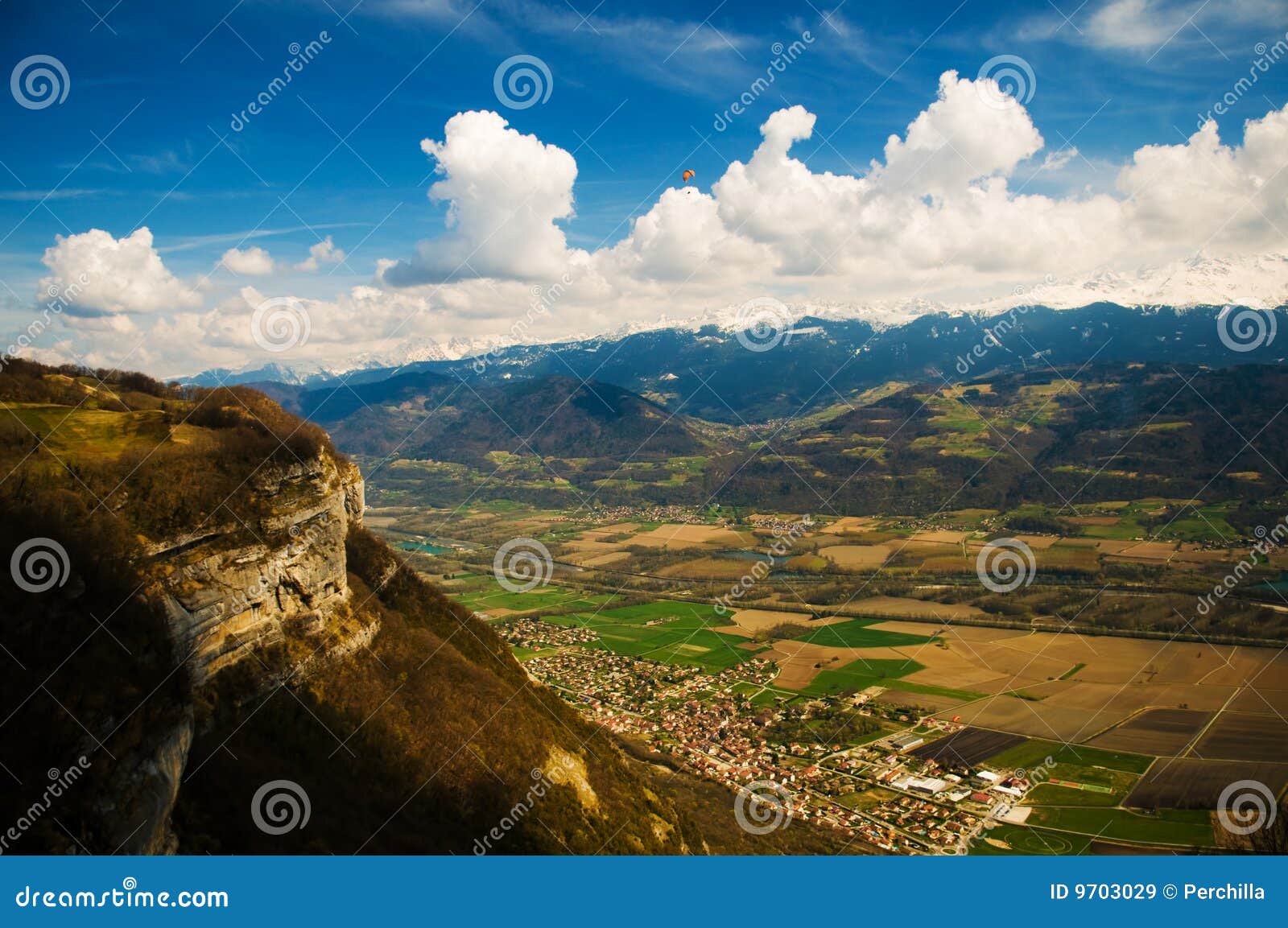 The Valley between the Mountains Stock Image - Image of mountain ...