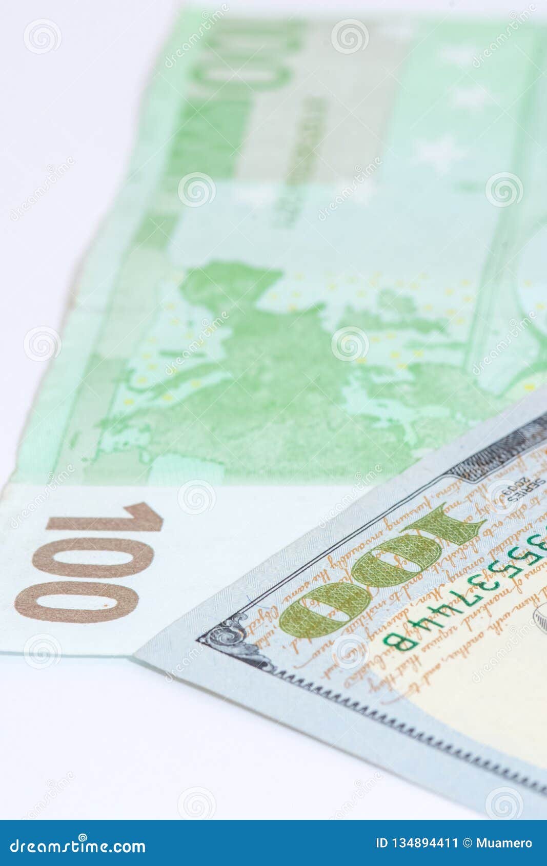 Valor Diferente Das Euro- Contas De Papel Imagem de Stock - Imagem de ...