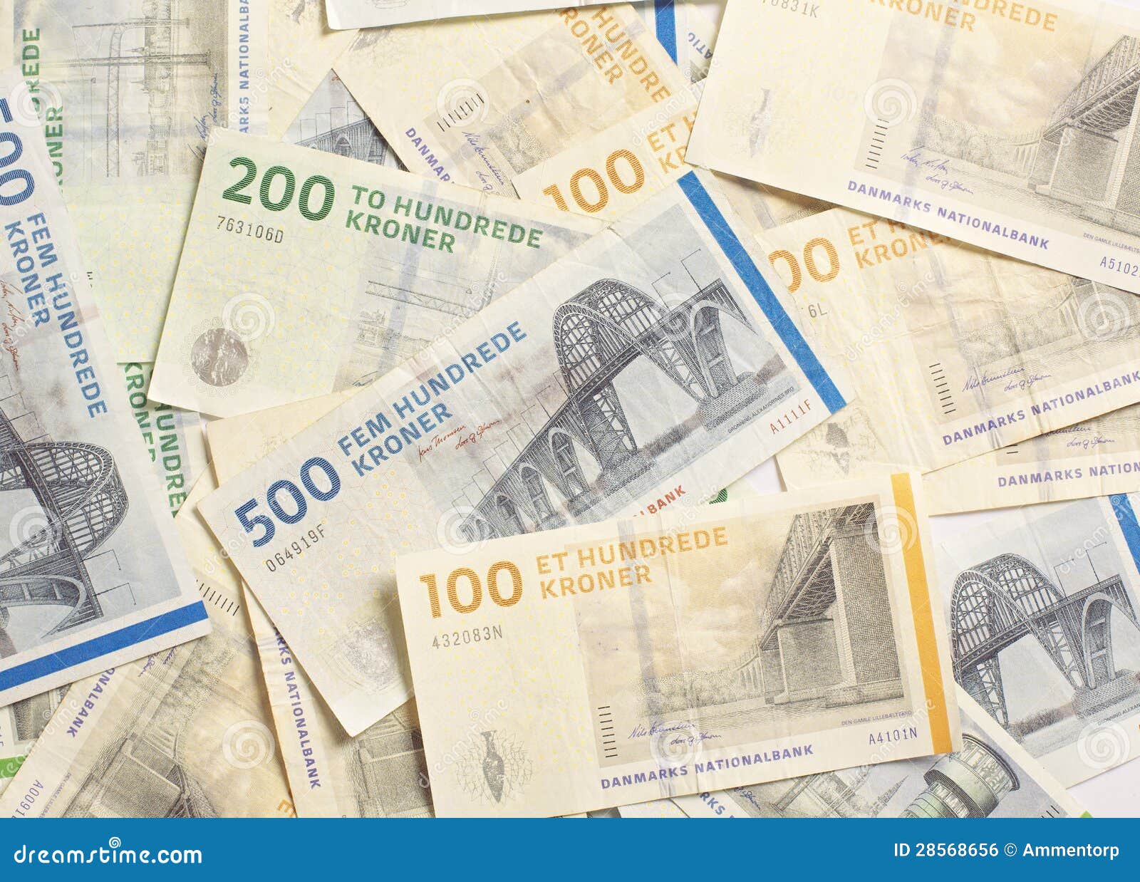 Valuta danese fotografia stock. Immagine di commercio - 28568656