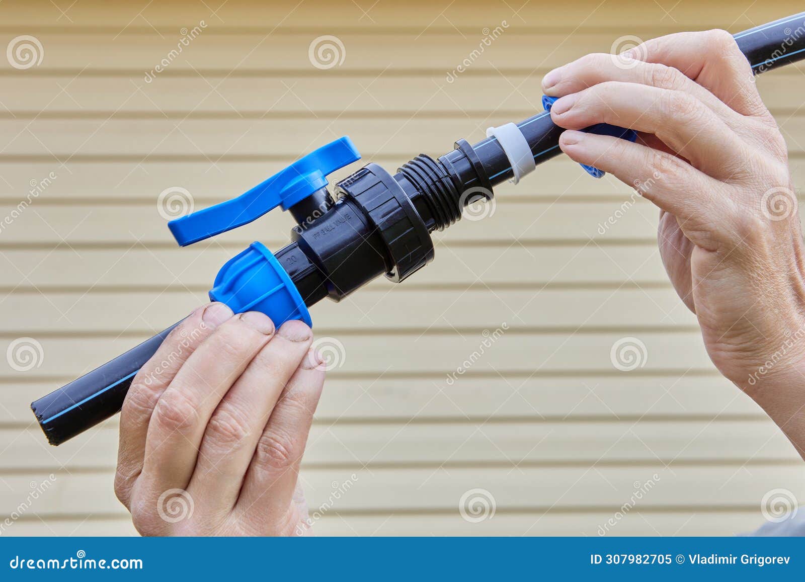 Valve Fitting with Compression Latch for HDPE Pipes is Used when ...