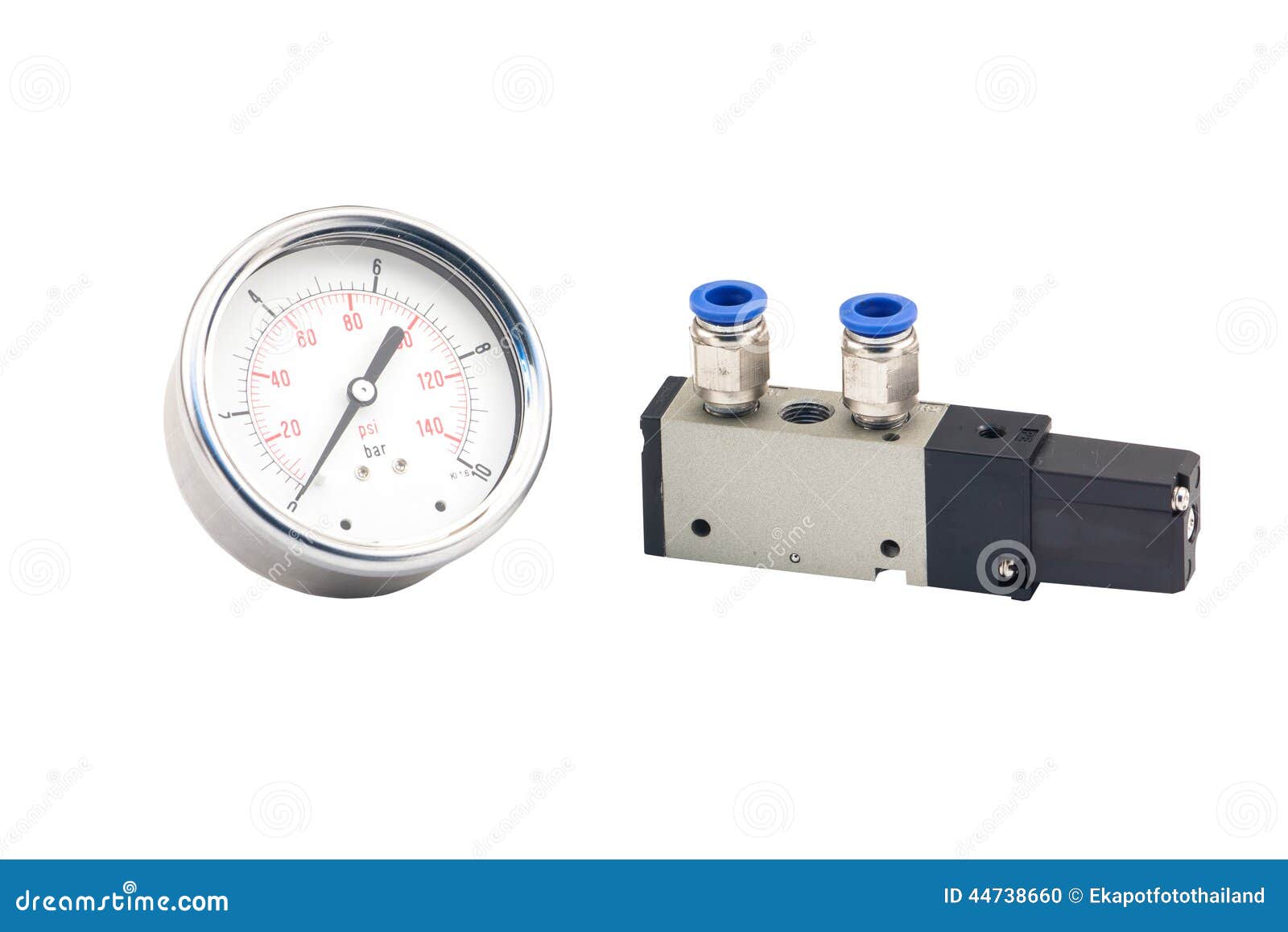 Valvole Pneumatiche E Manometro Fotografia Stock - Immagine di sistema ...