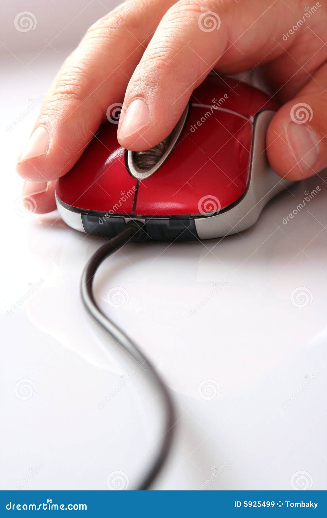 Van De Computer De Muis En Van De Mensen Hand Stock Afbeelding - Image ...