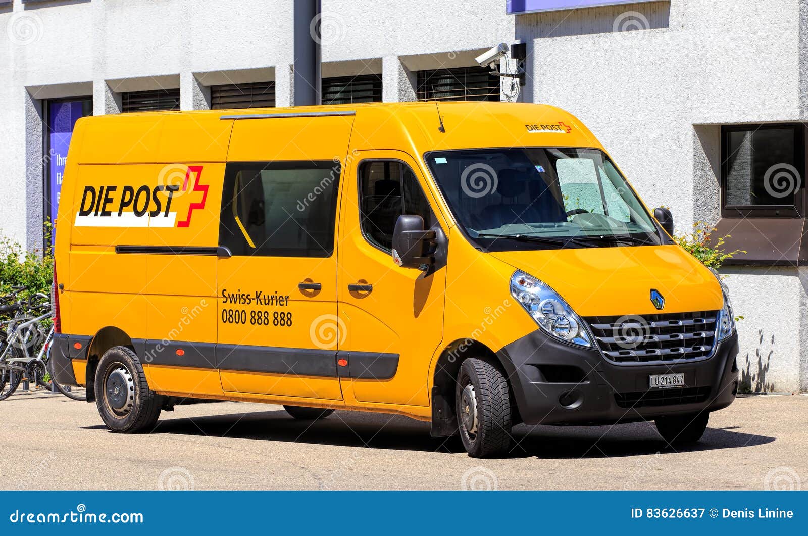 Van della posta svizzera fotografia editoriale. Immagine di giallo ...