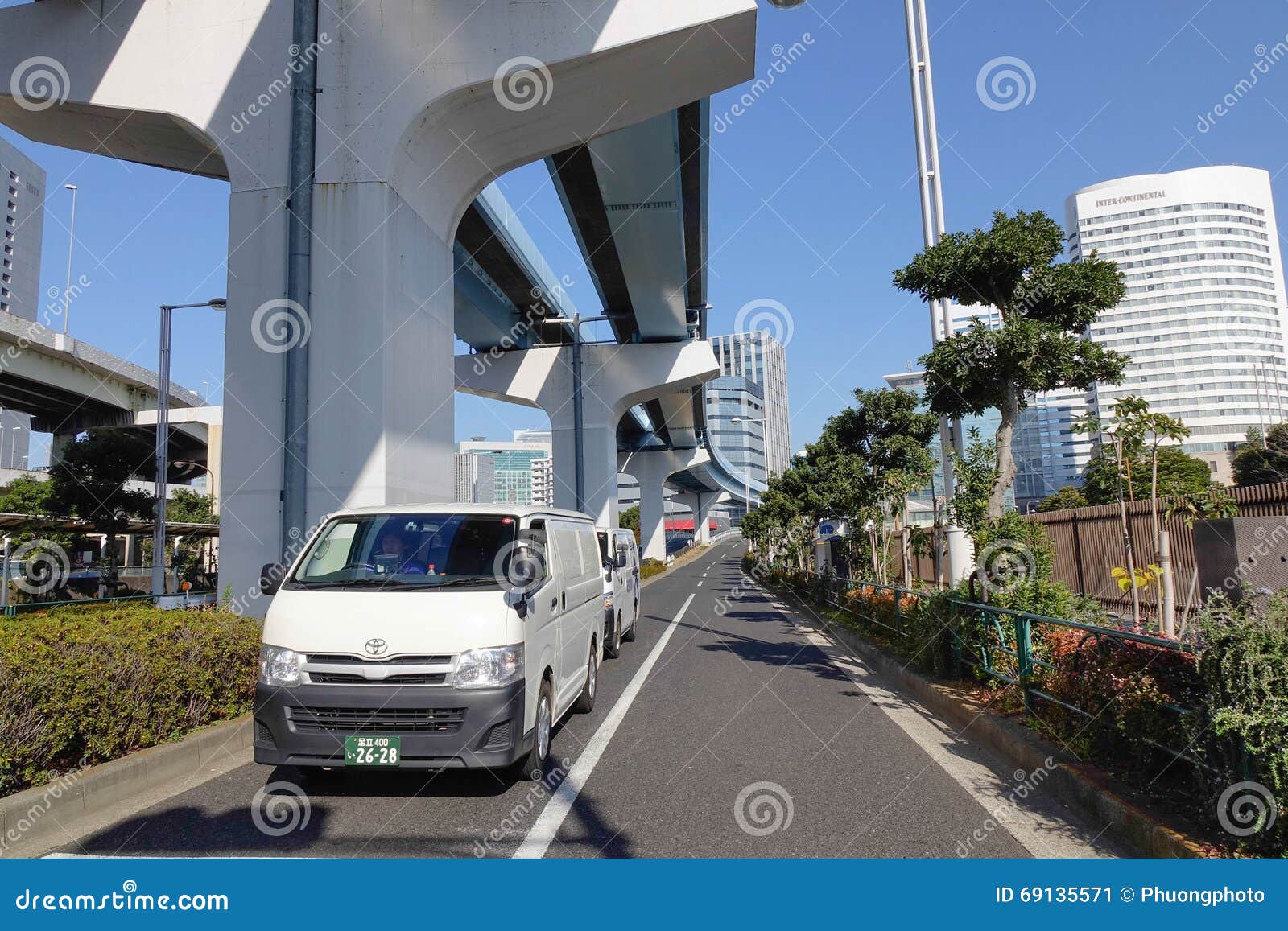 Van Running on Street in Tokyo Editorial Photo - Image of attraction ...