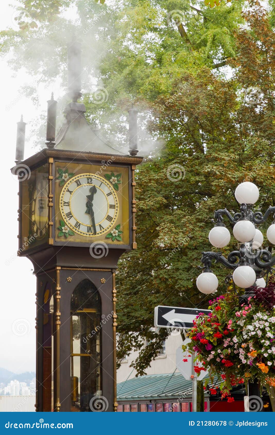 Vancouver BC Historic Gastown Steam Clock Stock Photo - Image of ...