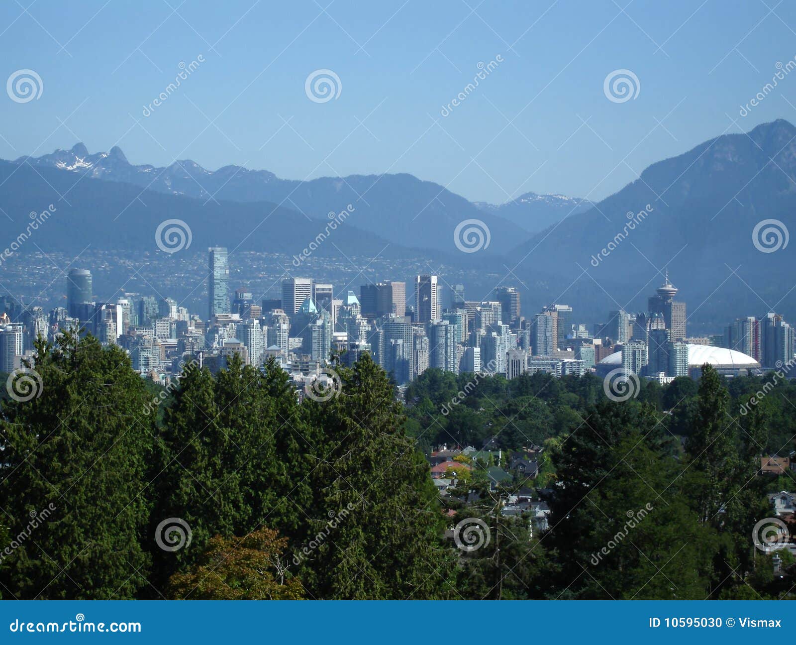 Vancouver, BC horizon photo stock. Image du dense, occupé - 10595030