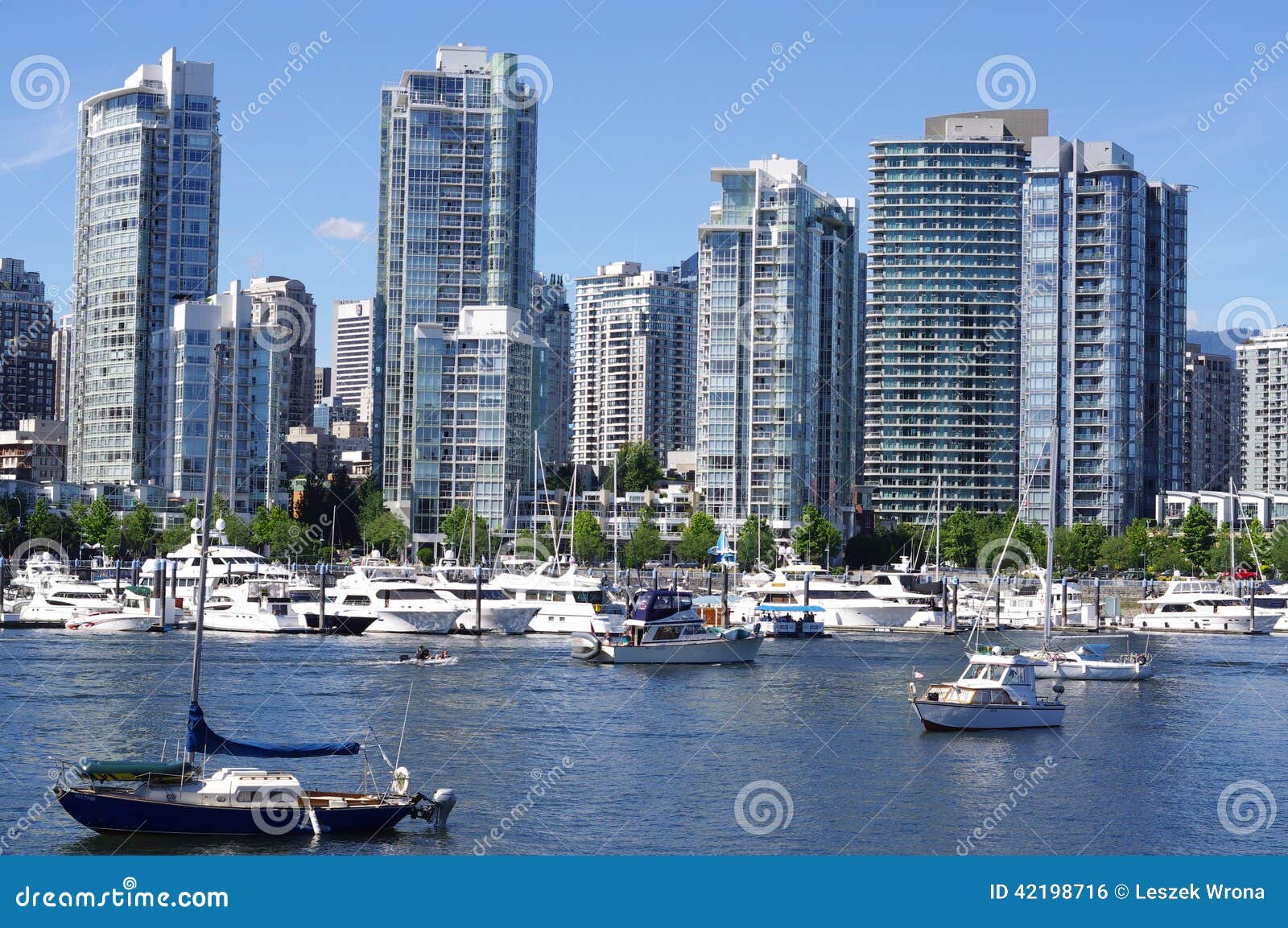 Vancouver High-rise Condominiums Editorial Photo - Image of canada ...