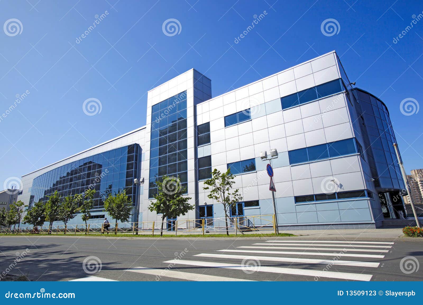 Vanguard building stock image. Image of downtown, kirishi - 13509123