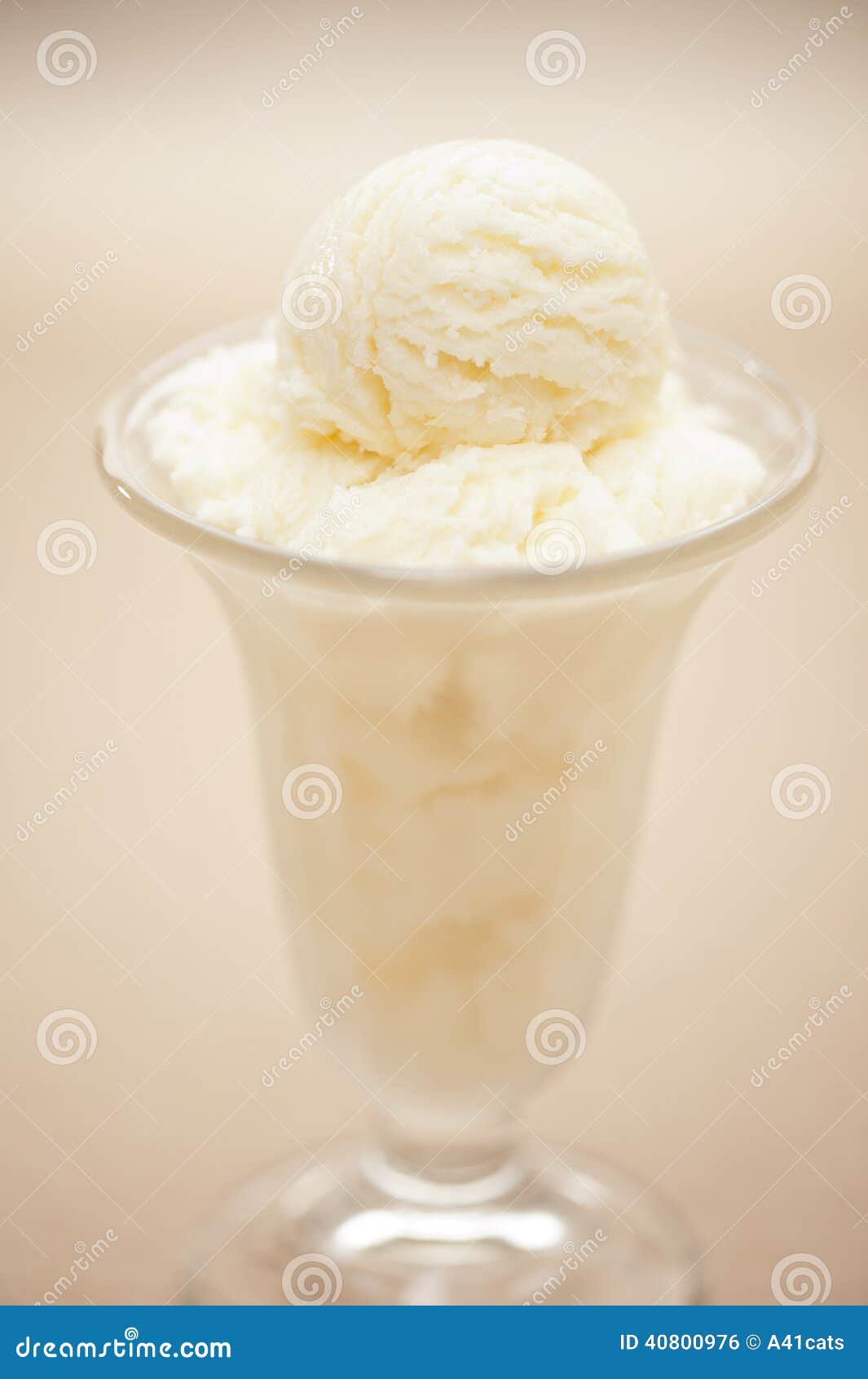 Vanilla Ice Cream in a Glass Stock Photo - Image of sundae, frozen ...