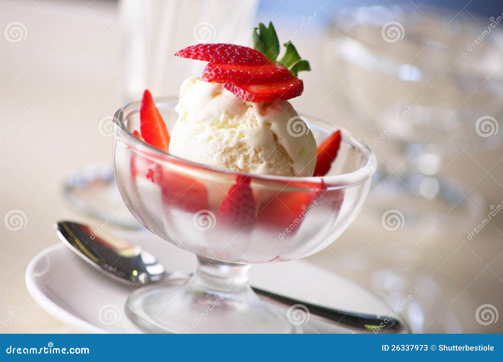 Vanilla ice cream sundae stock image. Image of diet, glass - 26337973