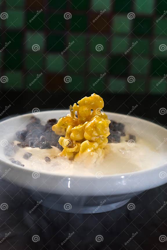 Vanilla panna cotta stock photo. Image of gastronomy - 11030996