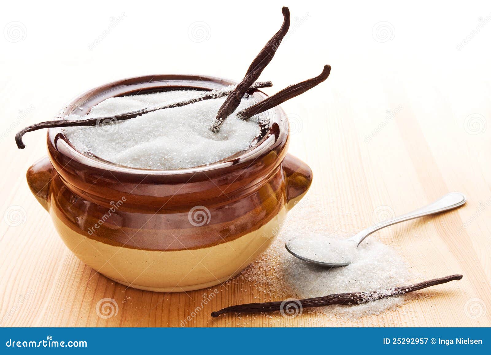 Vanilla sugar in bowl stock image. Image of condiment - 25292957