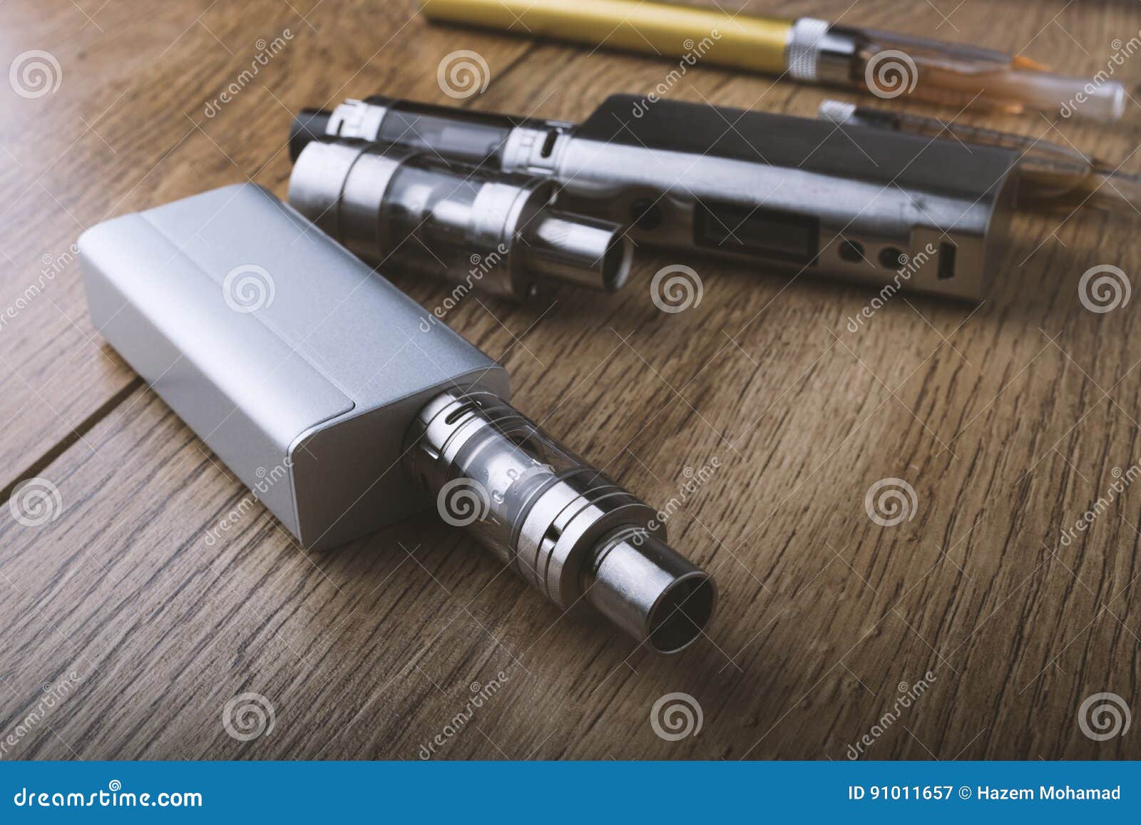 Vape Pen and Vaping Devices, Mods, Atomizers, E Cig, E Cigarette Stock ...