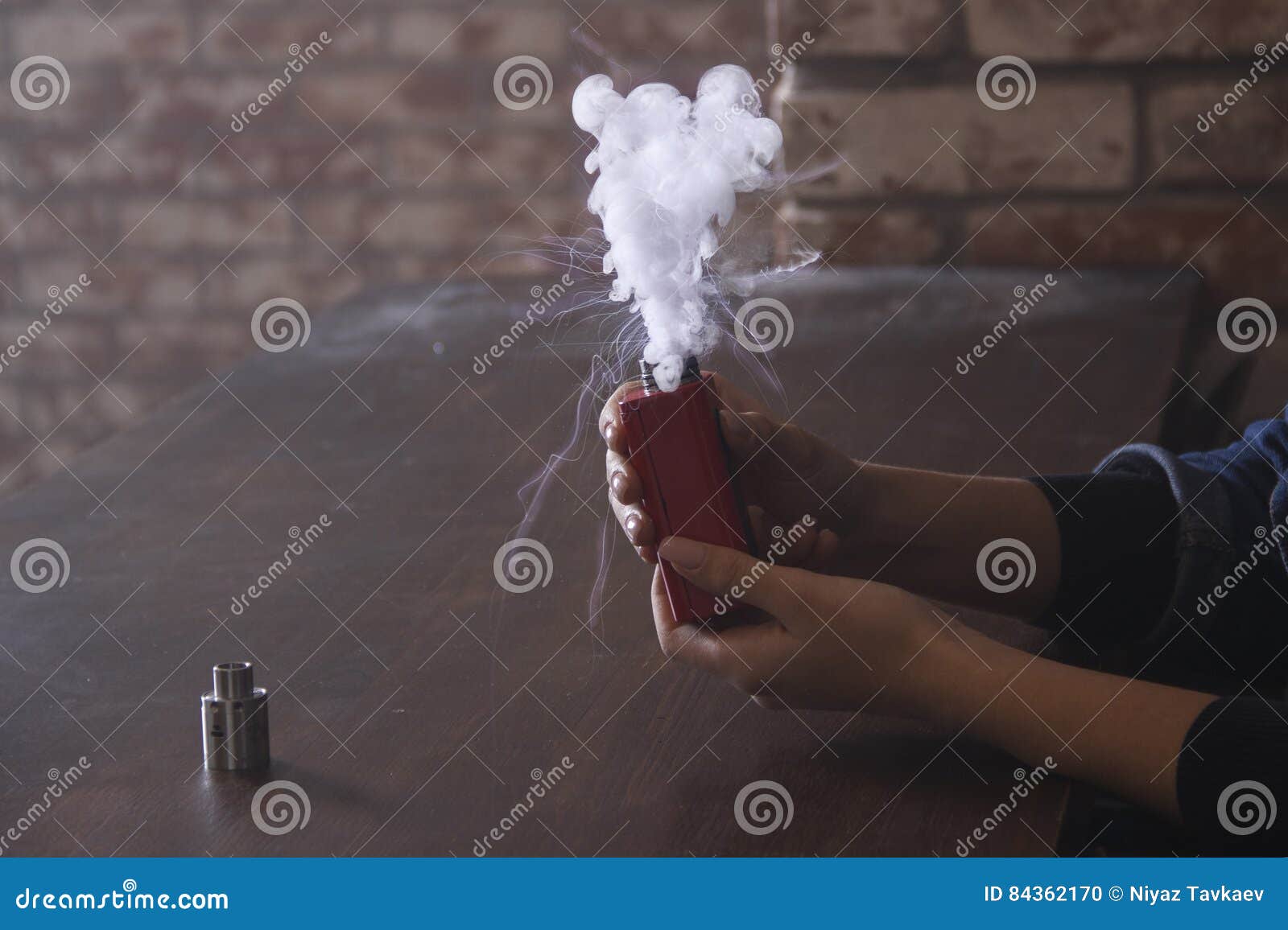 Vaping Device in in the Woman`s Hand. Stock Photo - Image of ejuice ...