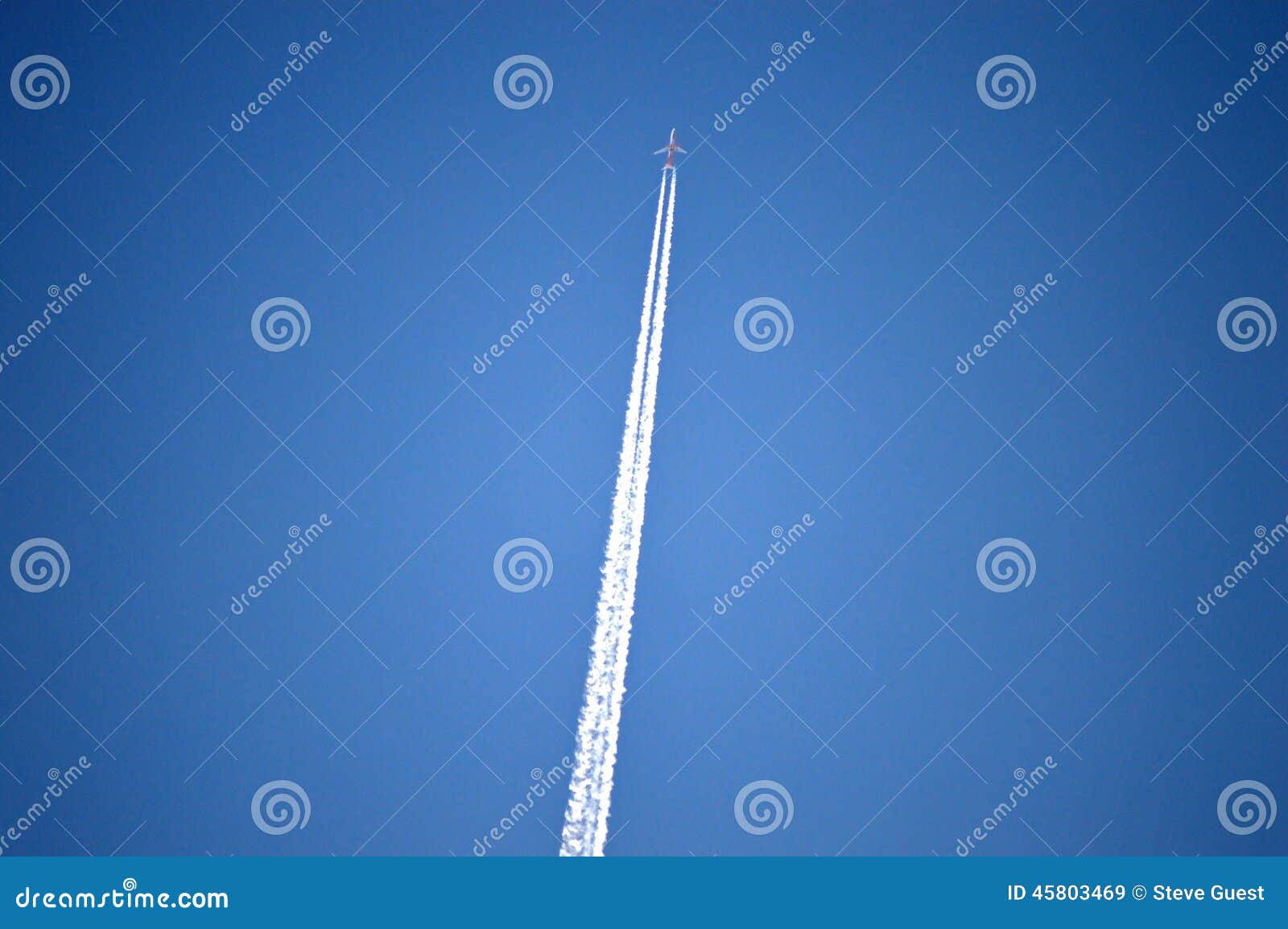 Vapour Trail - Very High Aircraft or Plane Stock Image - Image of ...