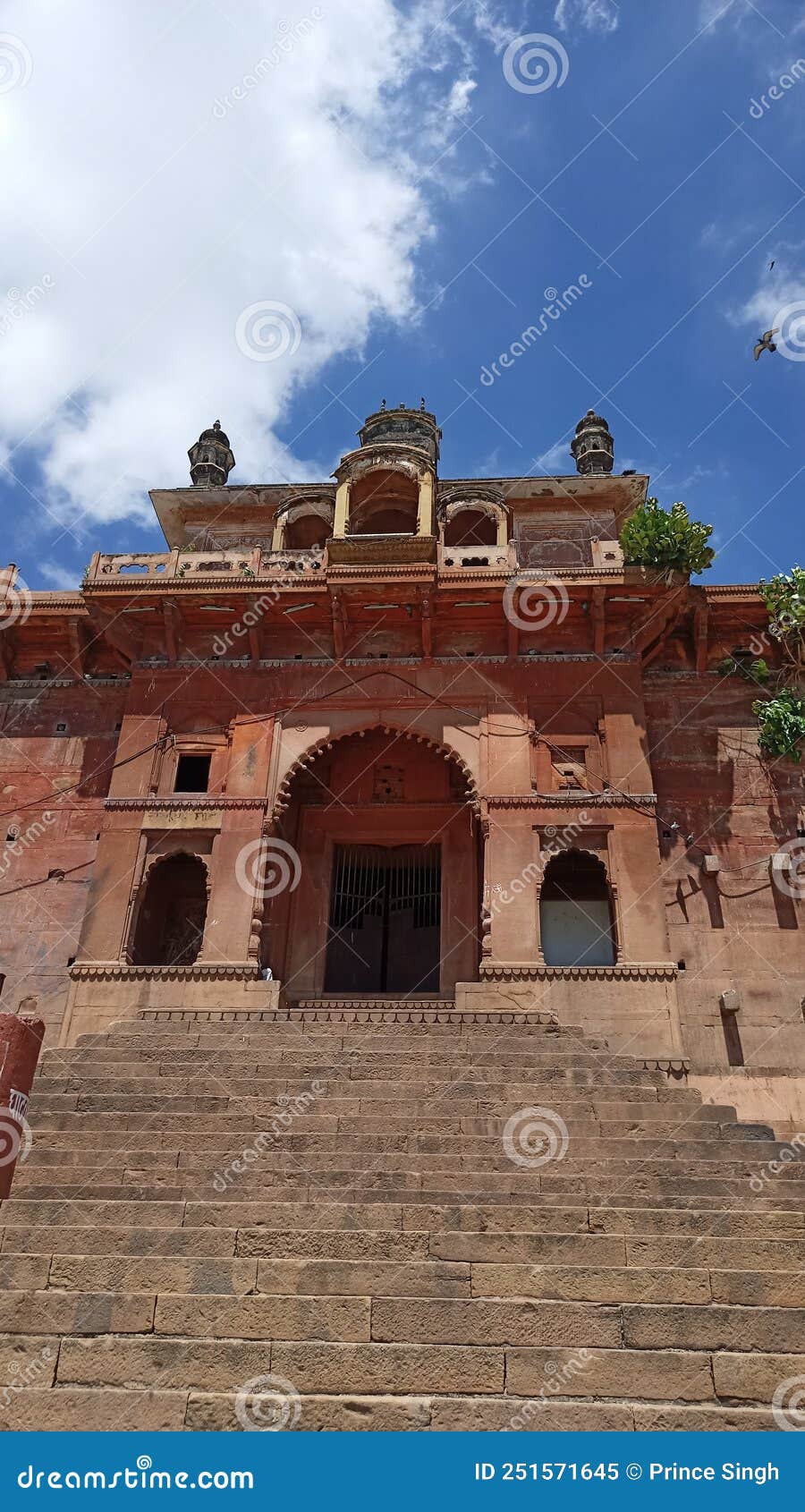 Varanasi famous Raja mahal editorial image. Image of palac - 251571645