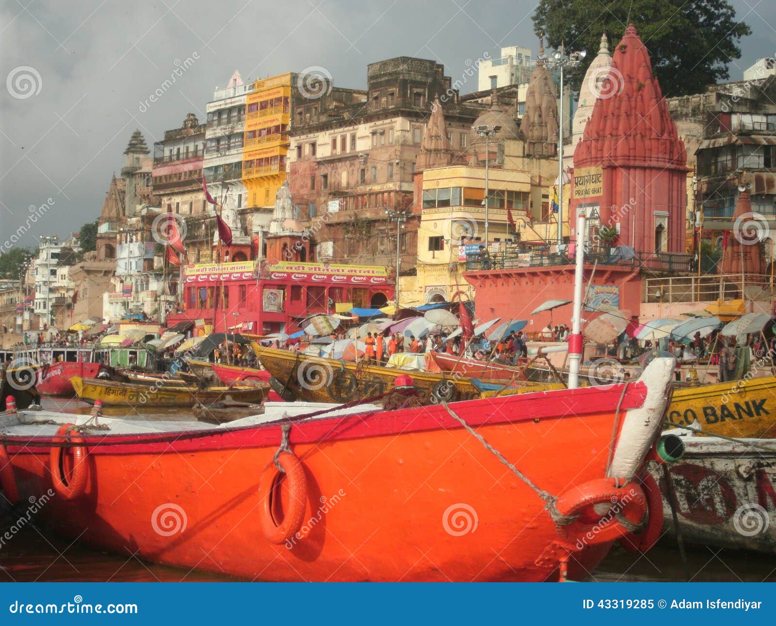 Varanasi from Ganges editorial image. Image of boat, hindu - 43319285