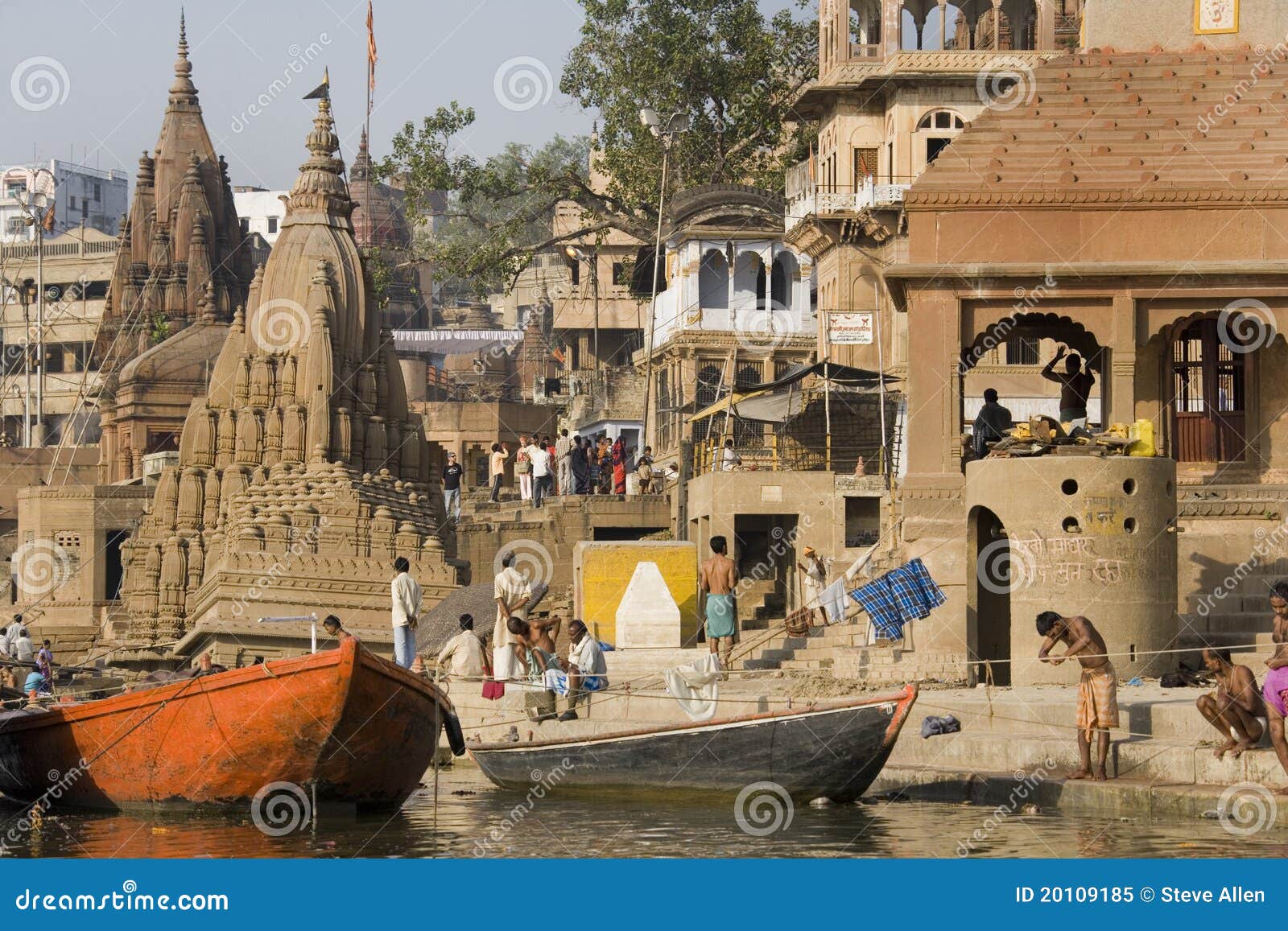 Varanasi Hindu Ghats - India Editorial Image - Image of ganges, ghats ...