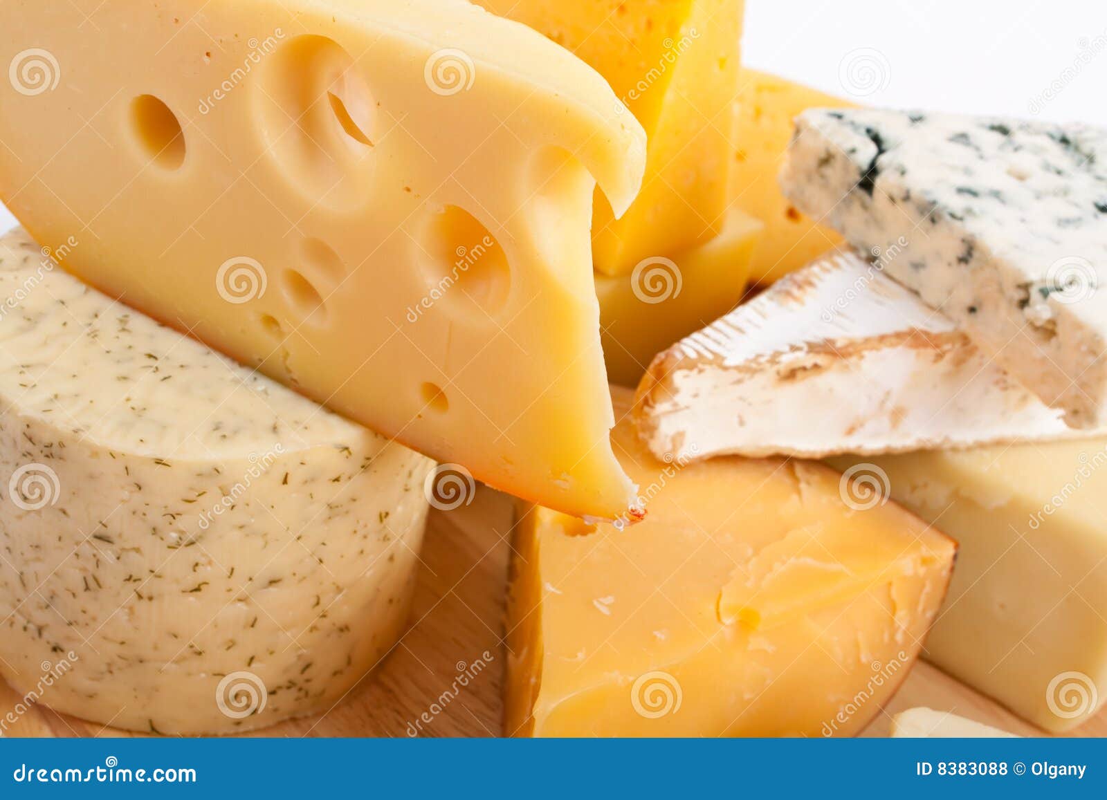 Vari tipi di formaggi fotografia stock. Immagine di tagli - 8383088