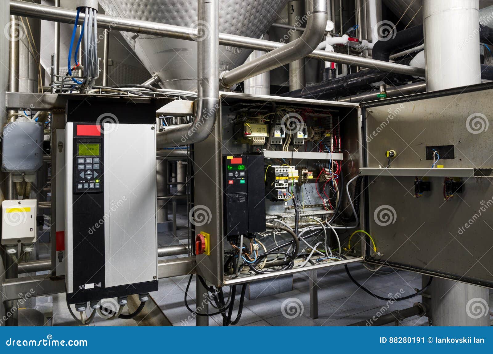 Variable Speed Drive Inverter Converter, Unit for Voltage Stabilization ...