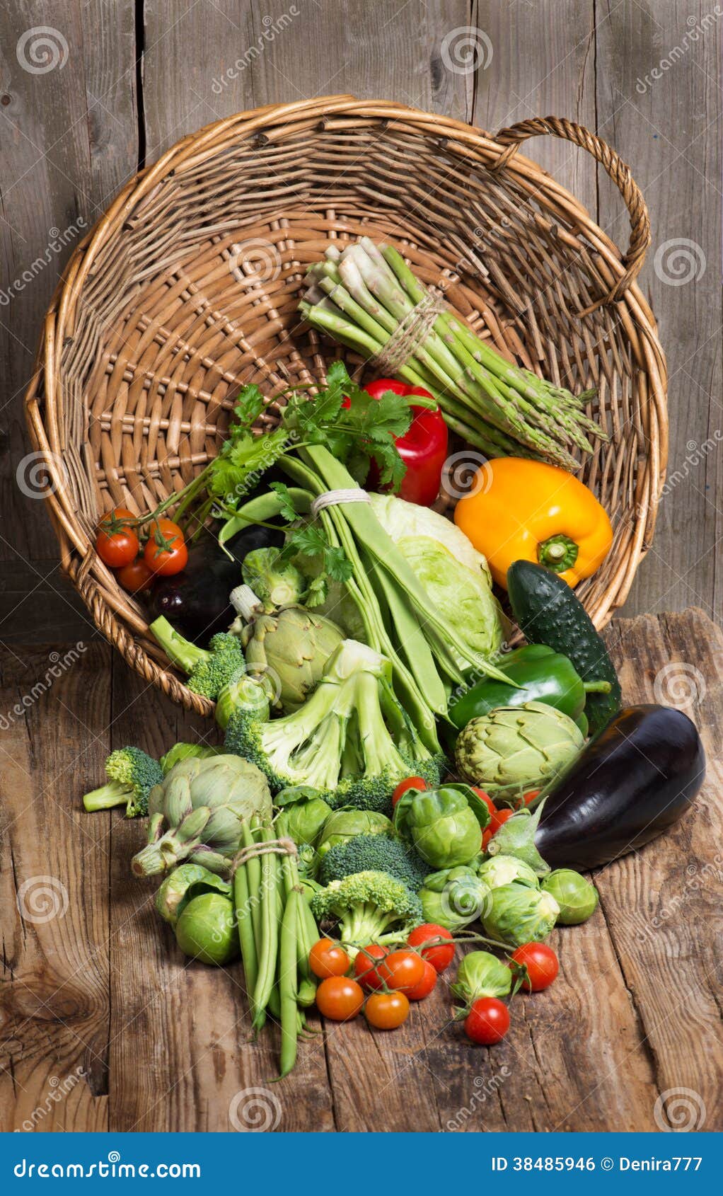 Varie verdure fotografia stock. Immagine di asparago - 38485946