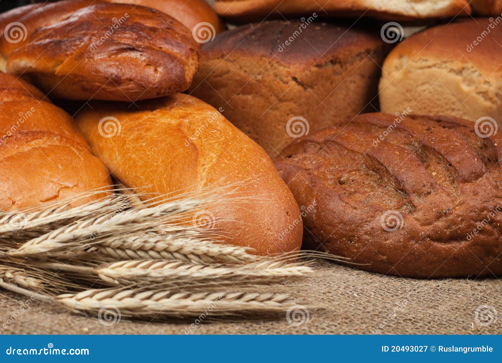 18,803 Variety Fresh Bread Background Stock Photos - Free & Royalty ...