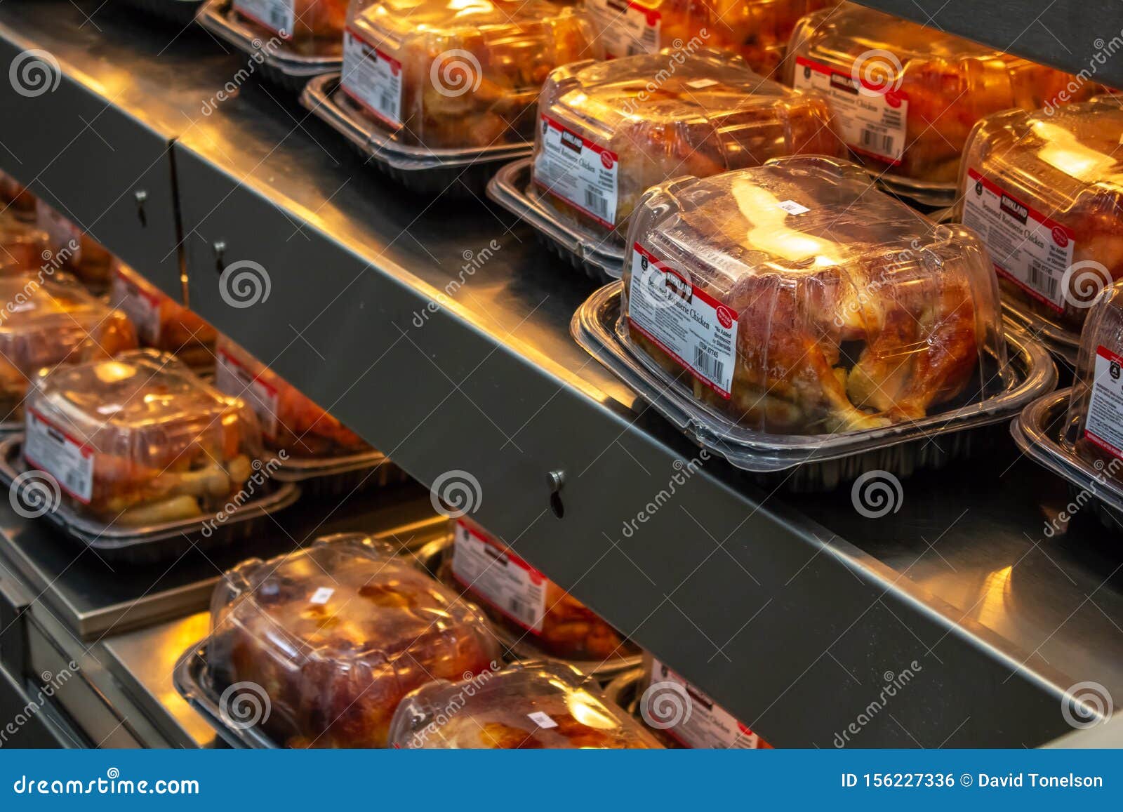 Varios Contenedores De Pollo Costco Foto editorial - Imagen de pierna ...