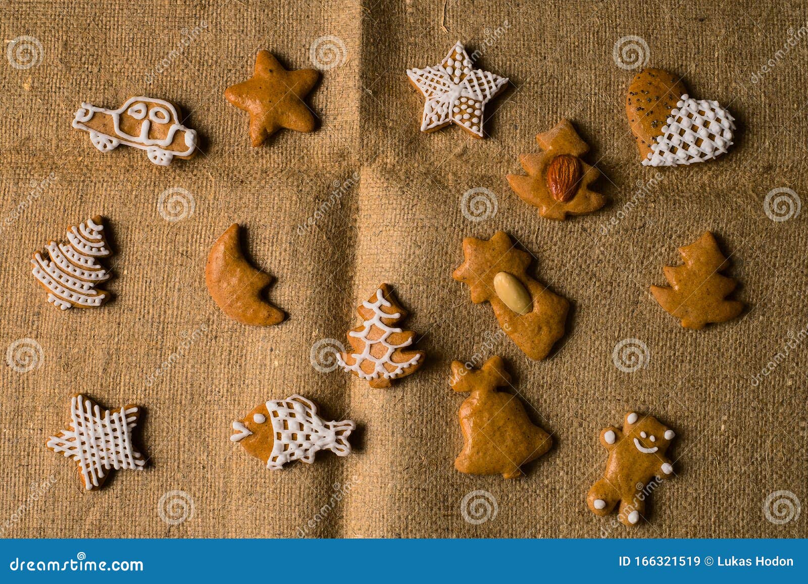 Various Gingerbread Shapes on Natural Brown Cloth Stock Image - Image ...