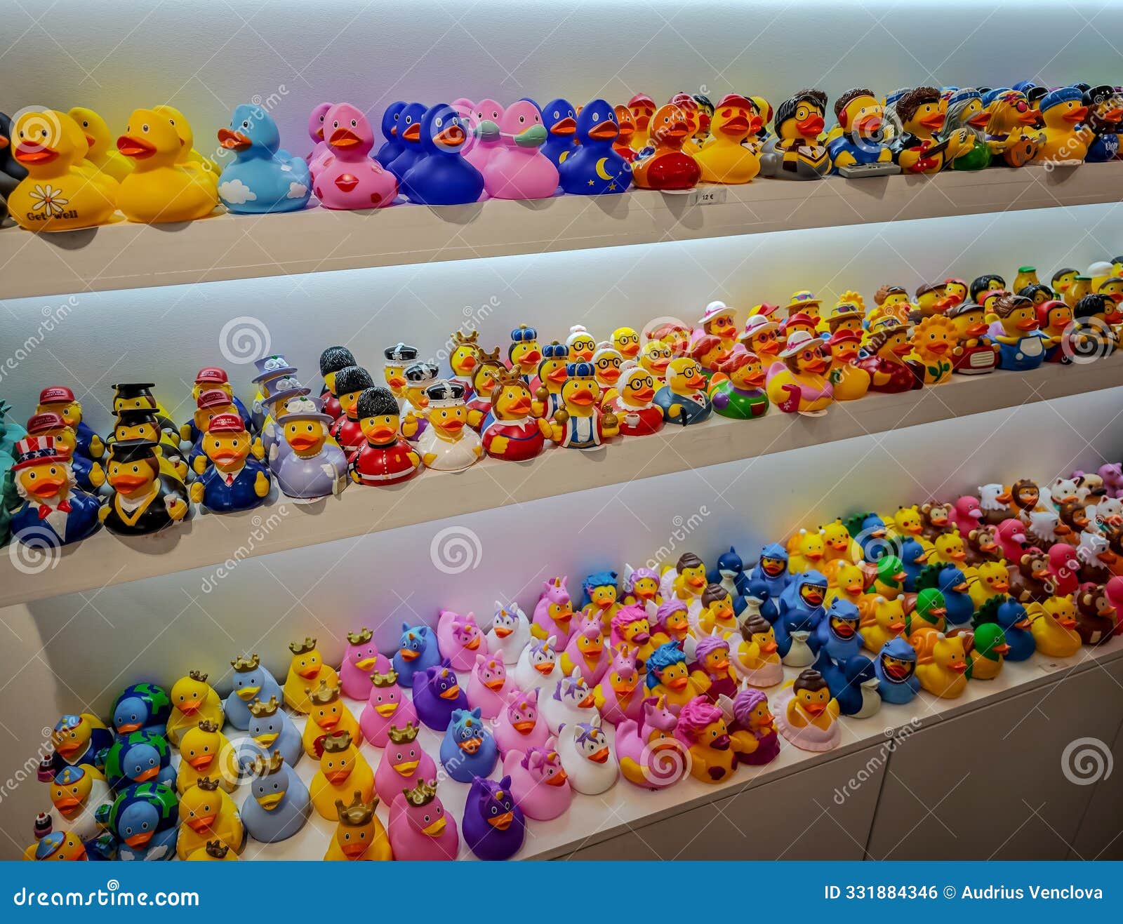 Various Rubber Ducks, Close-up Plastic Bath Ducks with Mona Lisa Look ...