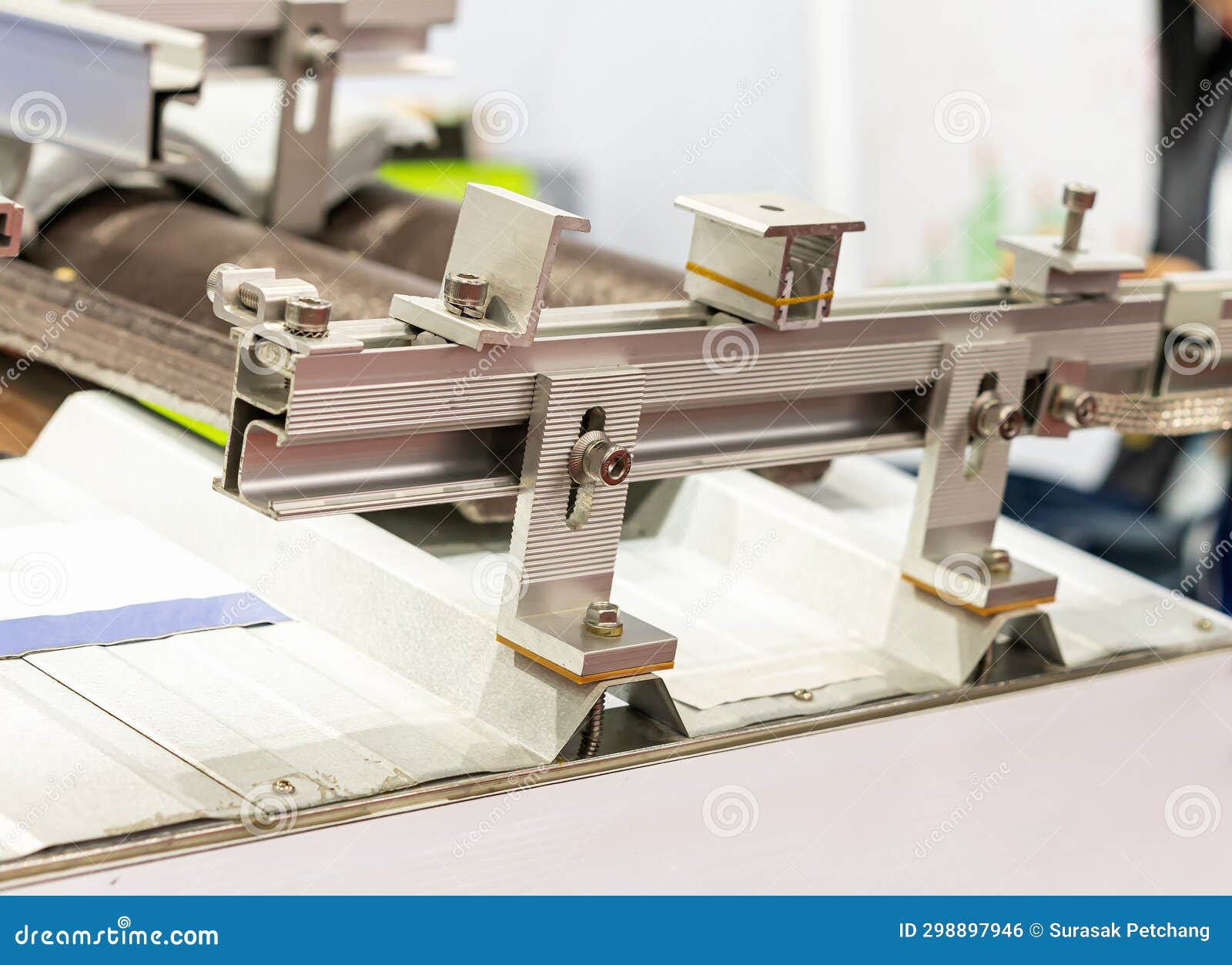 Various Sample Device of Solar Cell Mounting for Installation on Roof ...