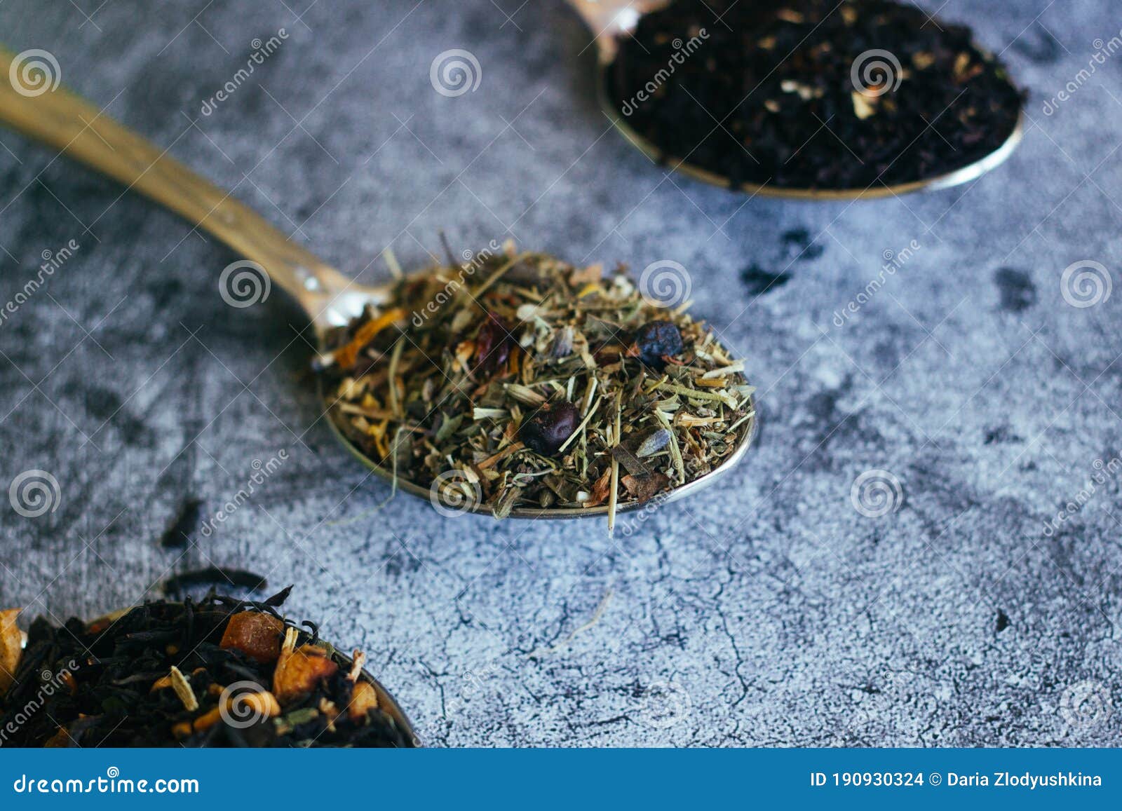 Various Types of Herbal Tea in Spoons. Spoons with Dry Tea Leaves Stock ...