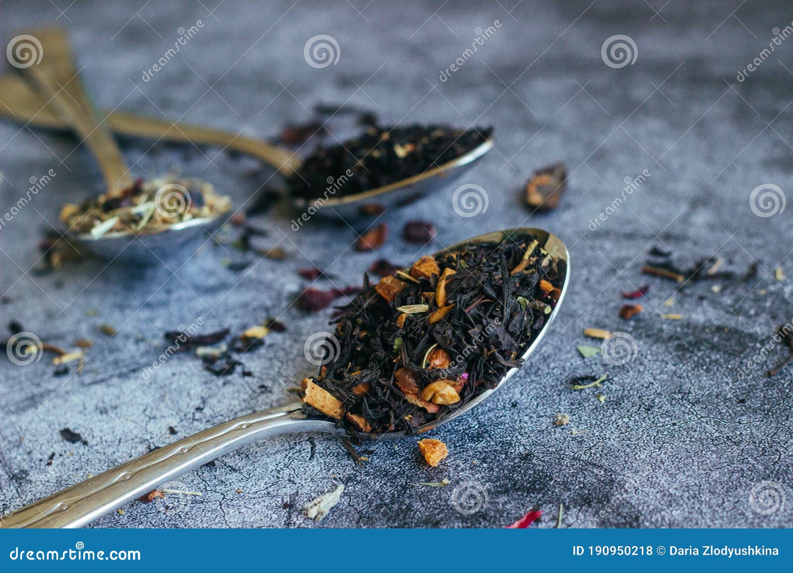 Various Types of Herbal Tea in Spoons. Spoons with Dry Tea Leaves Stock ...
