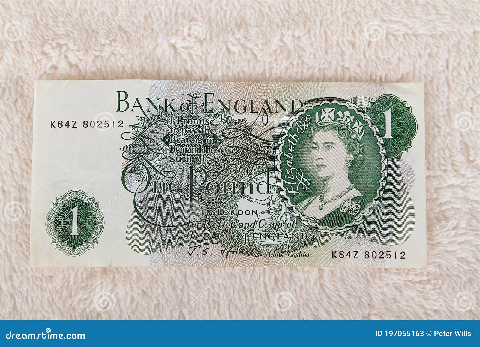 Old Bank of England One Pound Note with the Queen Editorial Stock Photo ...