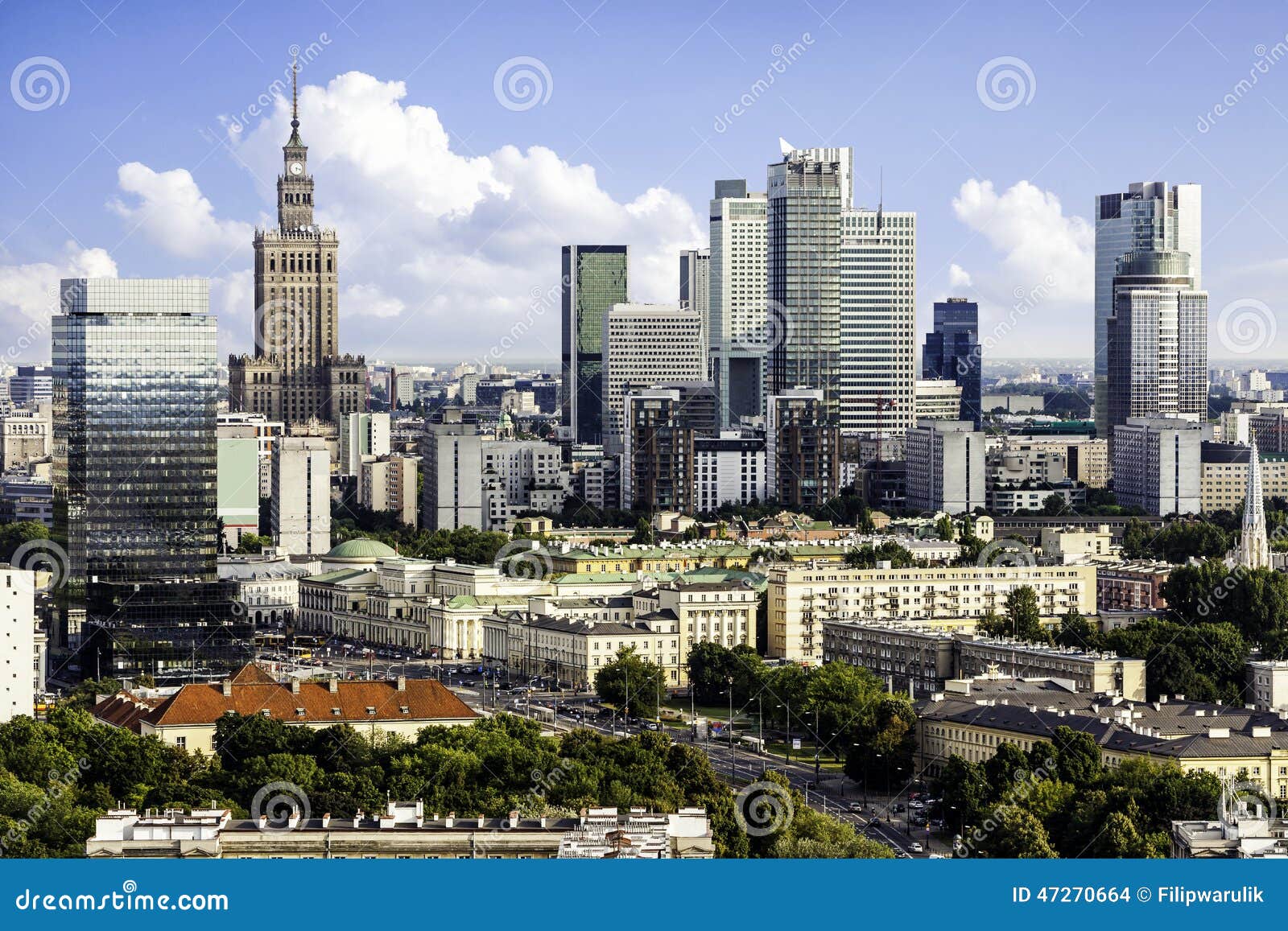 Varsovie du centre photo stock. Image du europe, cordon - 47270664