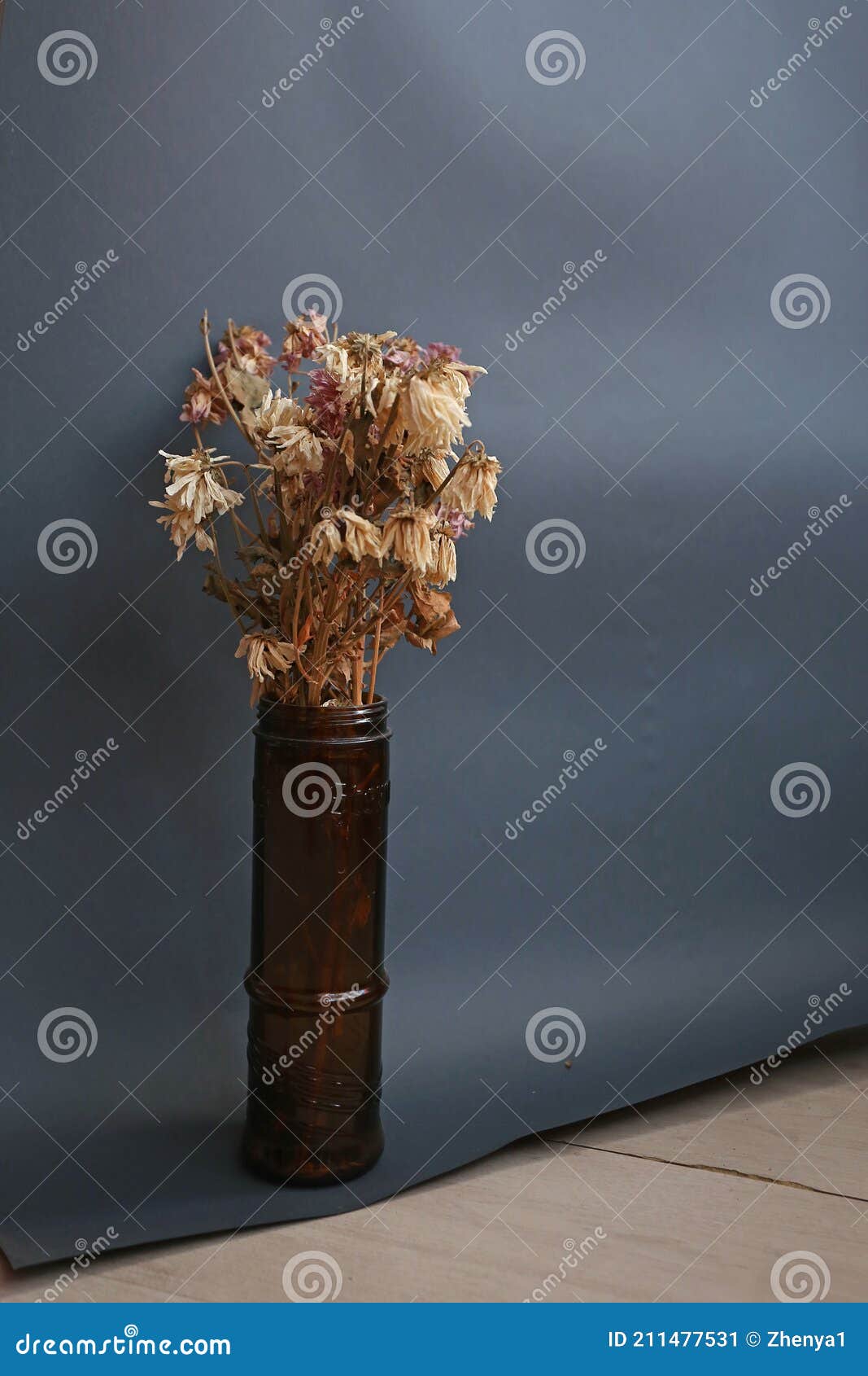 Vase with Dried Flowers on a Gray Background. Concept: Dead Flowers ...