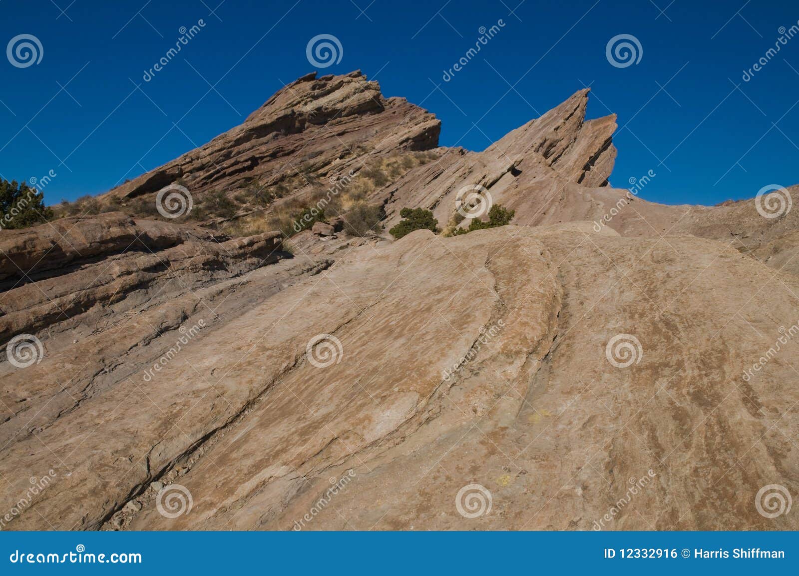 Vasquez Rocks stock photo. Image of bushes, dulce, stone - 12332916