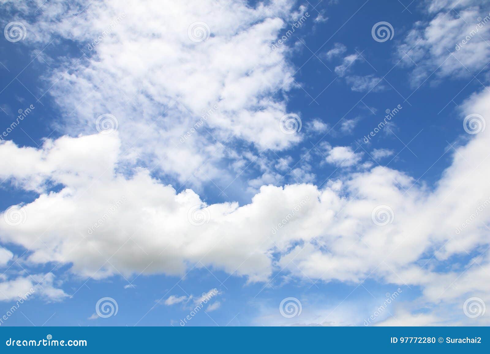 The Vast Blue Sky and Clouds Sky Stock Photo - Image of symbols, smooth ...