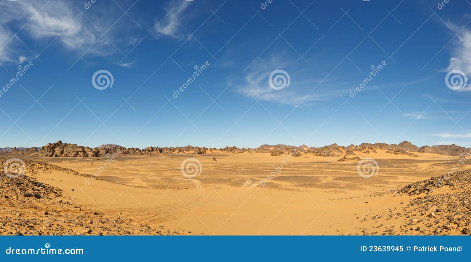 Vast Valley in the Akakus Mountains, Sahara, Libya Stock Image - Image ...