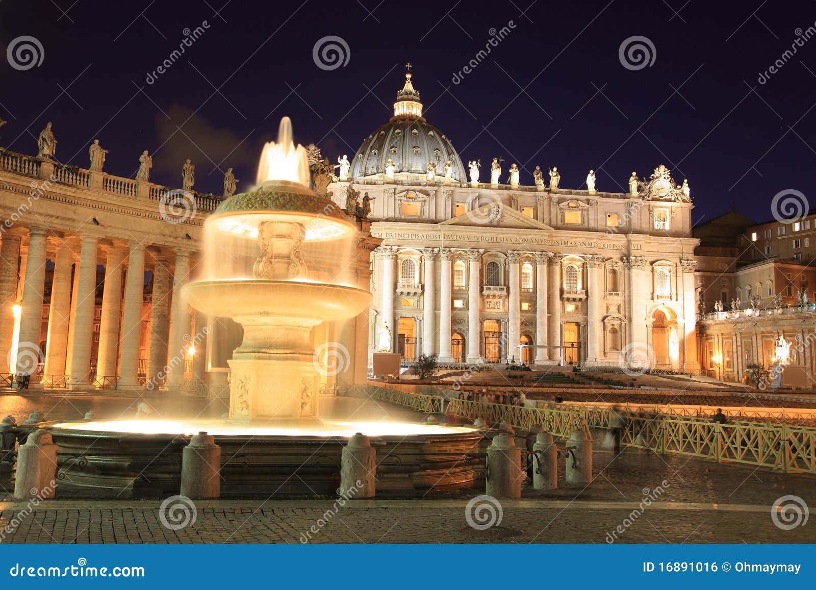 Vatican city at night editorial photo. Image of heritage - 16891016