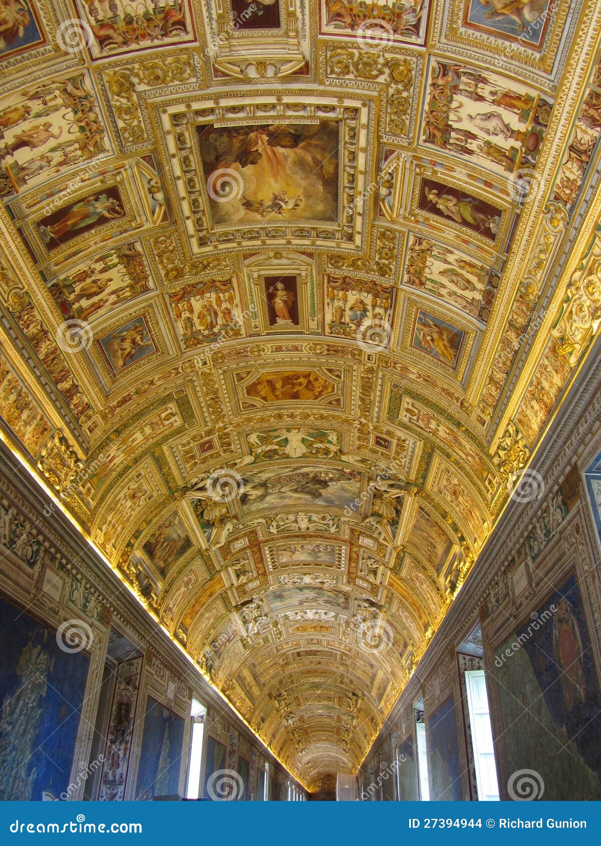 Vatican Hallway editorial stock image. Image of gold - 27394944