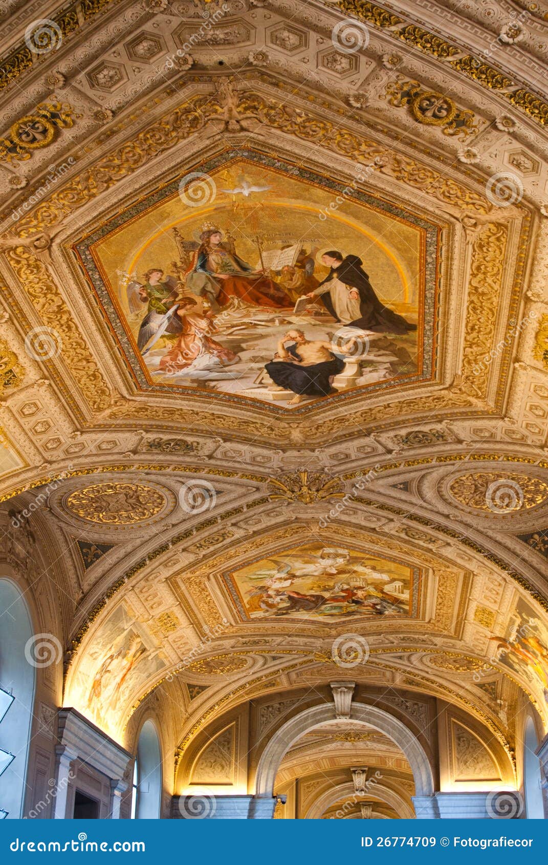 Vatican inside editorial stock image. Image of bernini - 26774709