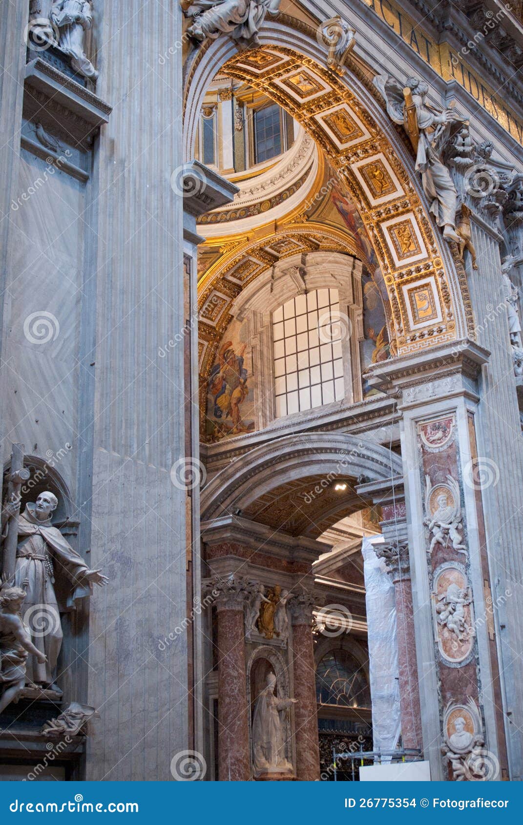 Vatican inside editorial stock image. Image of architecture - 26775354