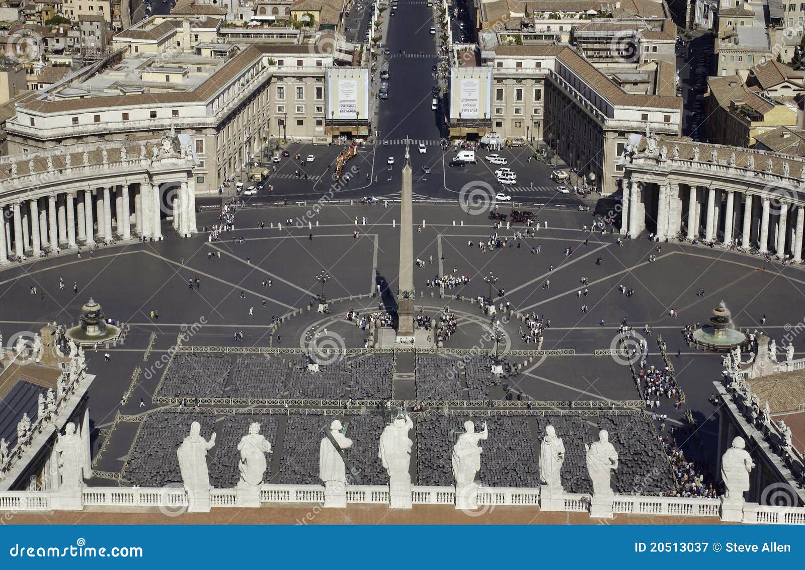 Vatican - St. Peters Square - Rome - Italy Editorial Photography ...