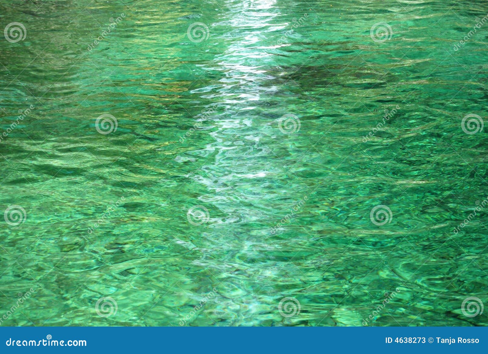 Vatten fotografering för bildbyråer. Bild av trav, natur - 4638273