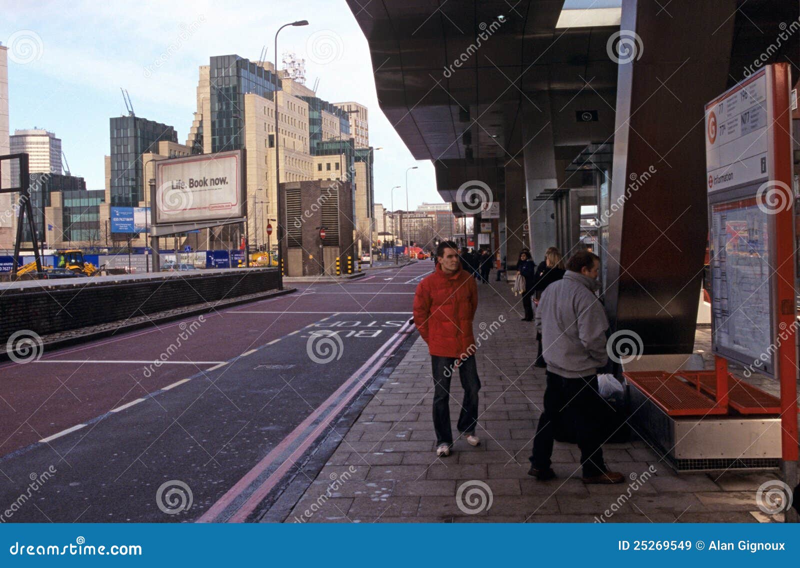 Vauxhall Cross Transport Interchange Editorial Stock Image - Image of ...