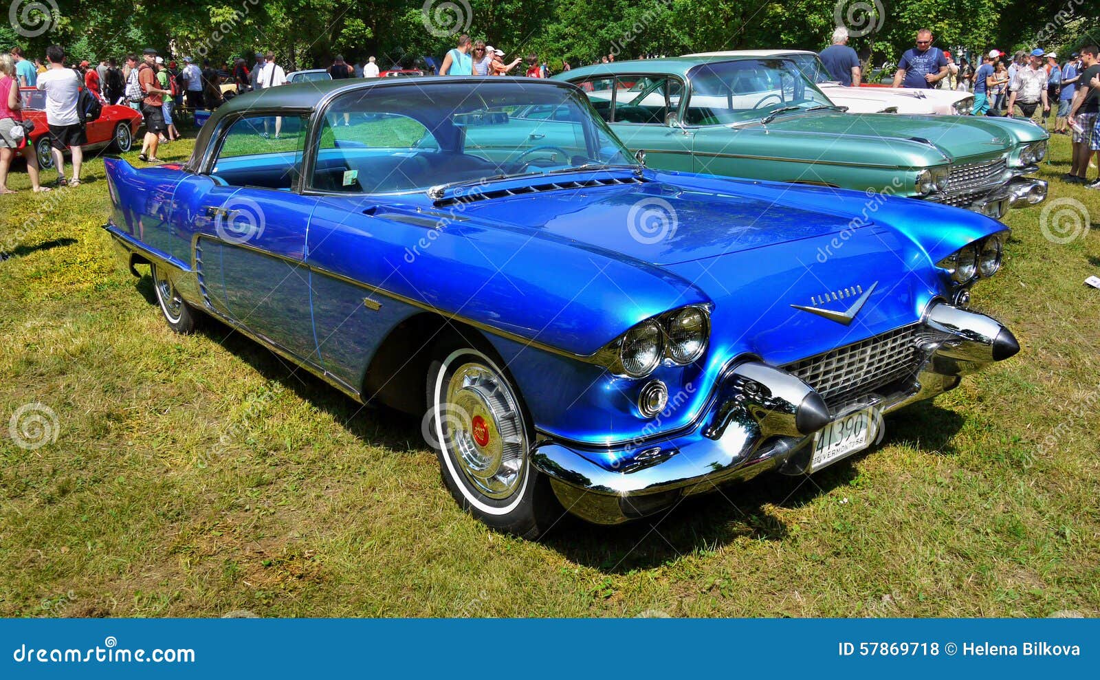 Vecchie Automobili Di Lusso, Cadillac Fotografia Stock Editoriale ...